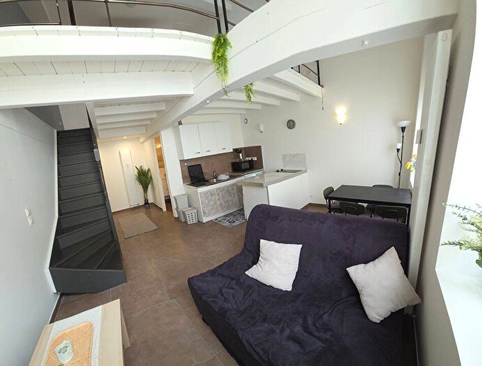 Appartement 1 pièce à Colline des Pères-Tardy, Saint-Étienne, à louer