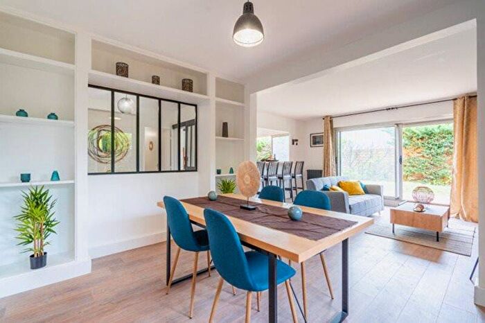 Appartement à louer - Caudéran, Bordeaux - 5 pièces - 3 chambres