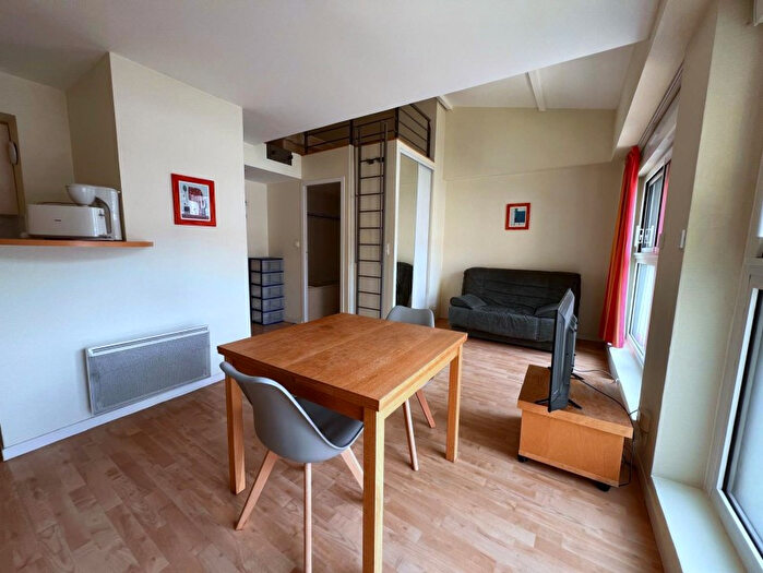 Appartement à louer - Nantes, Centre-ville - 1 pièce - 1 chambre