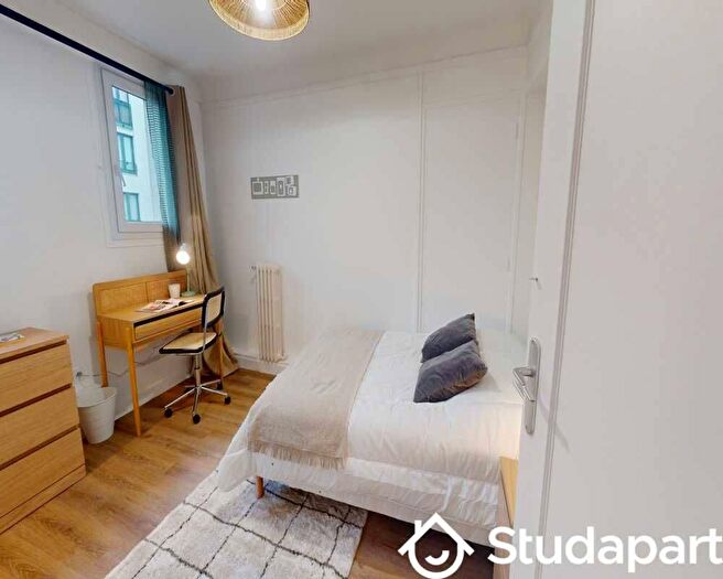 Clichy-Batignolles, Paris 17ème arrondissement : Appartement 1 pièce à louer
