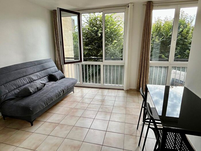 Appartement 1 pièce à louer à Meudon, Meudon la Forêt