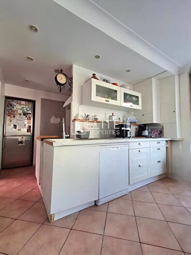 Appartement à vendre - Grasse, Centre-ville Sud - 3 pièces - 2 chambres