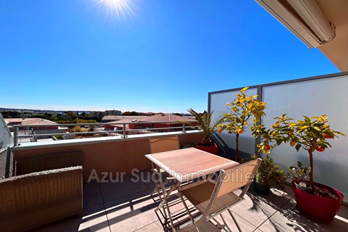 Appartement 3 pièces à Vallauris, Pertuades, à vendre