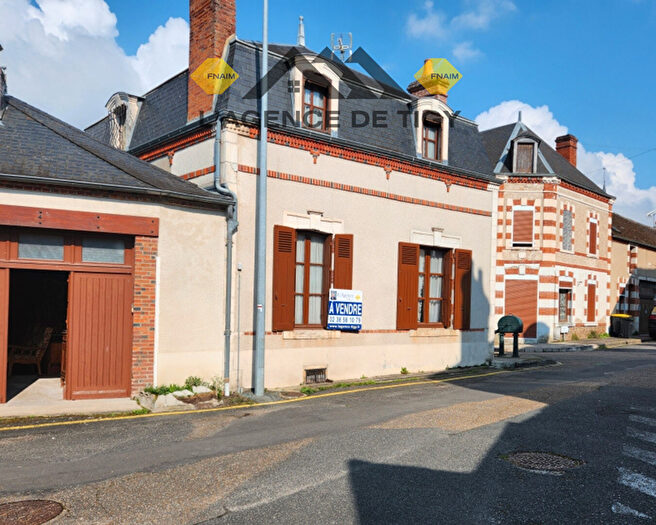 Maison à vendre - Saint-Gondon - 5 pièces - 2 chambres