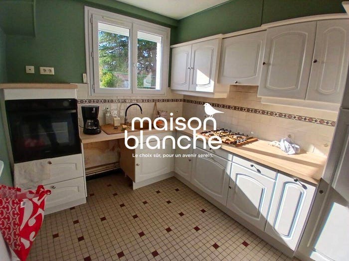 Châtillon-sur-Thouet - Maison 4 pièces à louer