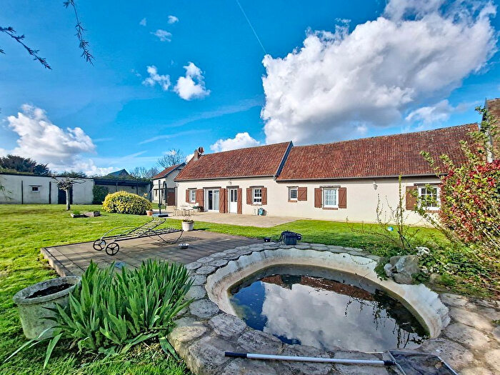 Maison à vendre - Étrépagny - 6 pièces - 4 chambres