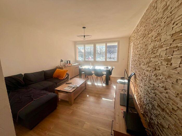 Appartement à louer - Ormeau-Figarol, Tarbes - 4 pièces - 3 chambres