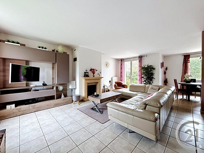 Longjumeau, Gubanski, Sud : Maison 6 pièces à vendre