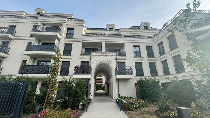 Montmorency, Bas Montmorency : Appartement 3 pièces à louer