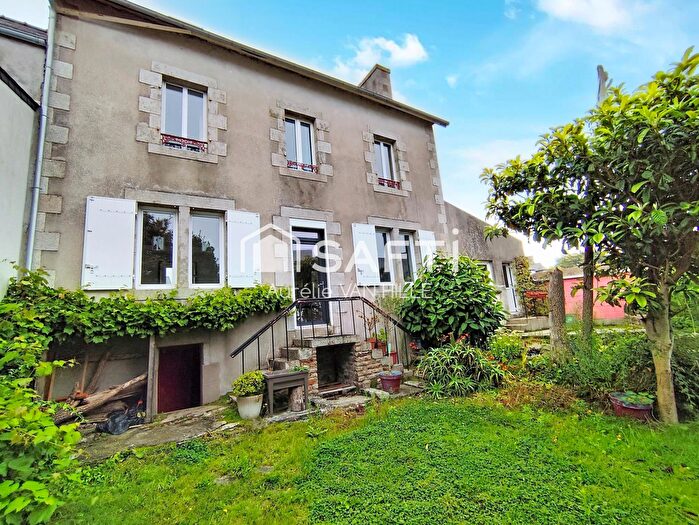 Maison 5 pièces à vendre à Saint-Pol-de-Léon