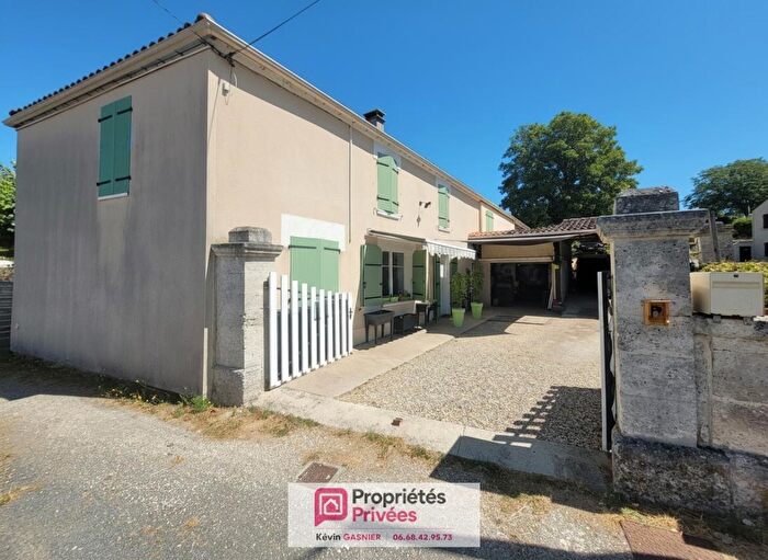 Maison 7 pièces à La Couronne, à vendre
