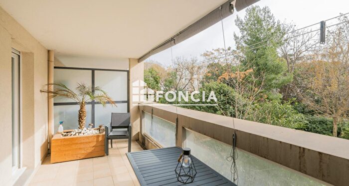 Appartement à vendre - Marseille e , Saint-Tronc - 3 pièces - 2 chambres