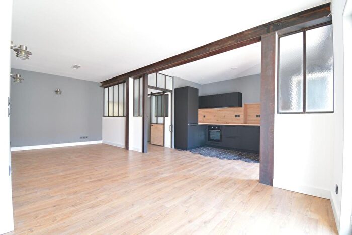 Maison 4 pièces à vendre à Montbazin