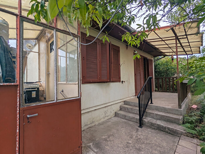 Saint-Georges-sur-Cher - Maison 2 pièces à vendre