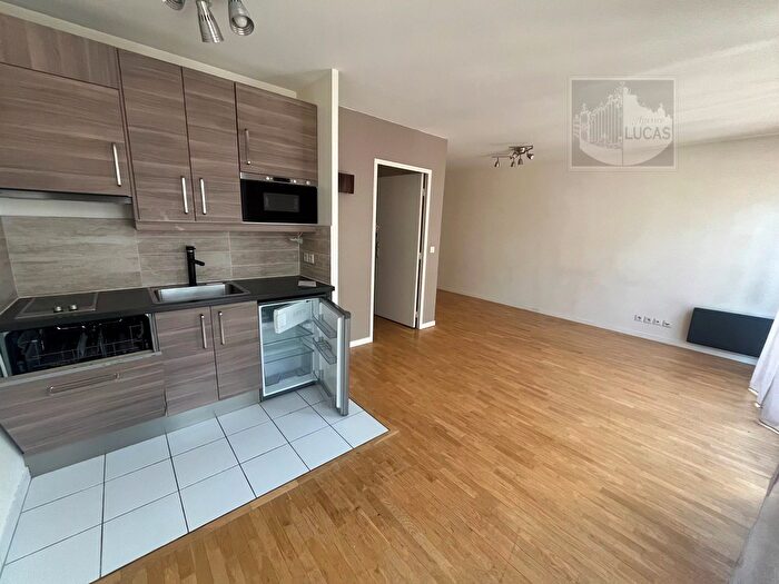Châtenay-Malabry, Petit Chatenay, Voltaire, Croix Blanche - Appartement 1 pièce à louer