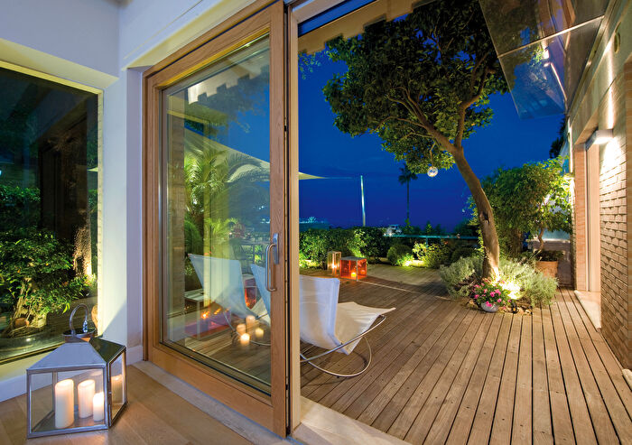 Maisons à vendre et appartements à louer - 1