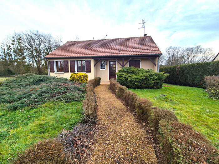 Maison à louer - Pincé - 4 pièces - 3 chambres