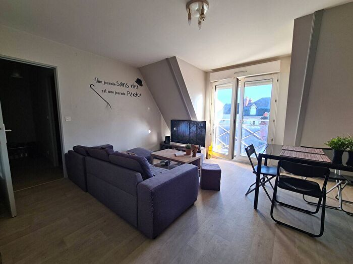 Appartement à louer - Centre Ville, Blois - 2 pièces - 1 chambre