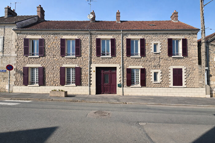 Maison à vendre - Boran-sur-Oise - 8 pièces - 6 chambres
