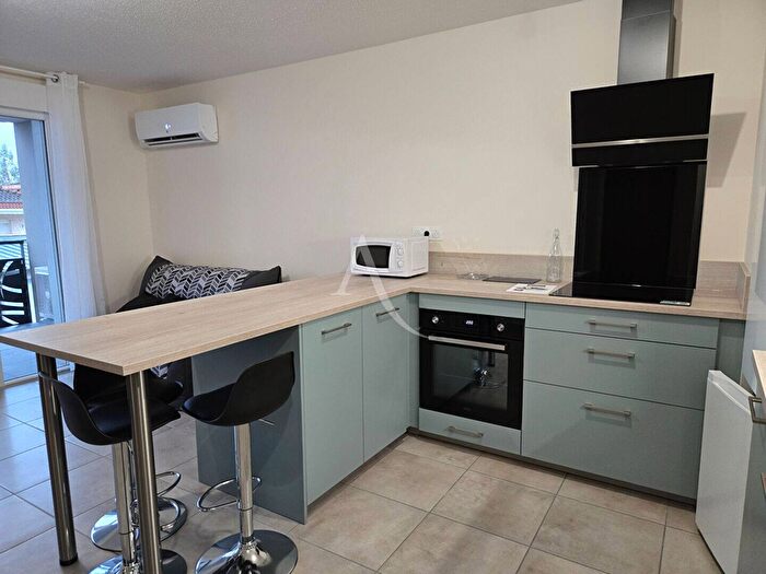 Appartement à louer - Veyrières, Albi - 2 pièces - 1 chambre