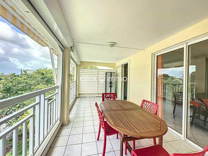 Appartement à louer - Les Abymes - 3 pièces - 2 chambres