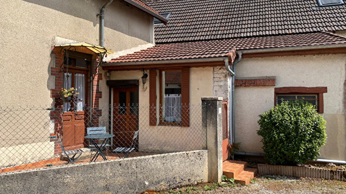 Maison 2 pièces à vendre à Châtel-Gérard