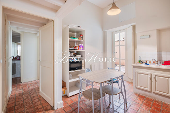 Appartement à louer - Nîmes, Feuchères - 2 pièces - 1 chambre