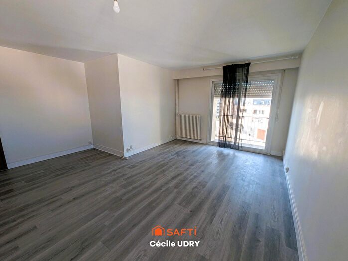 Tours, Sanitas, Rotonde - Appartement 3 pièces à vendre
