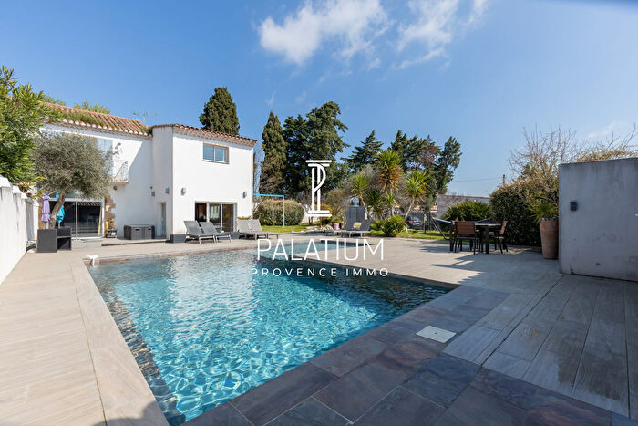 Maison à vendre - Salon-de-Provence - 6 pièces - 5 chambres