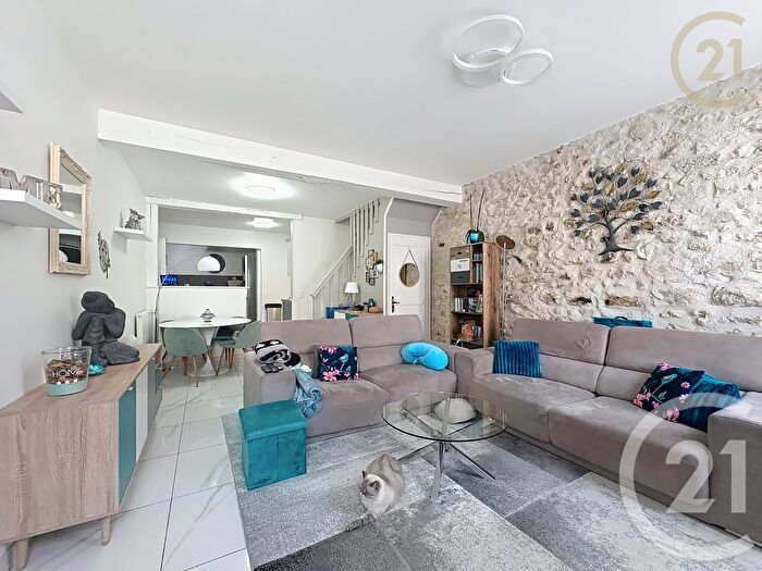 Maison 4 pièces à Moret-sur-Loing, à vendre