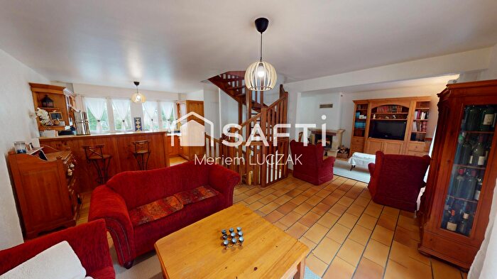 Maison à vendre - Orgeval - 7 pièces - 4 chambres