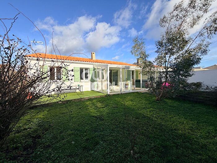 Maison à vendre - Saint-Ouen-dAunis - 4 pièces - 3 chambres