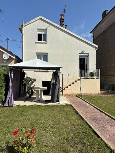 Maison 4 pièces à Le Mans, Gazonfier, à vendre