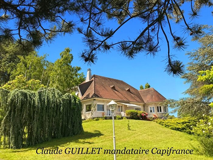 Maison à vendre - Montluçon, Buffon, Les Isles, Guineberts - 9 pièces - 6 chambres