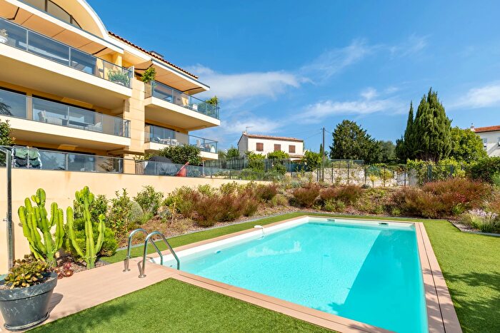 Appartement à vendre - Nice, Saint-Antoine - 5 pièces - 4 chambres