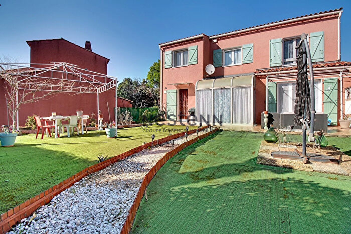 Maison à vendre - Vitrolles - 4 pièces - 3 chambres