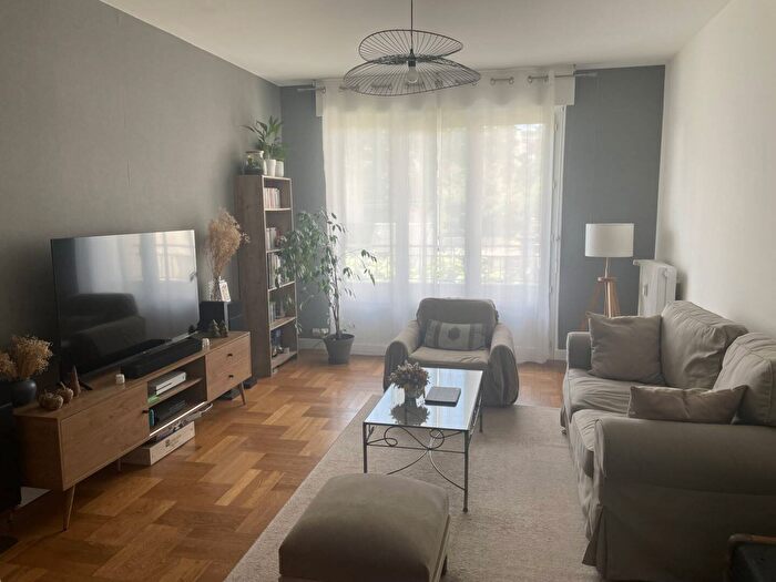 Appartement à louer - Limoges - 3 pièces - 2 chambres