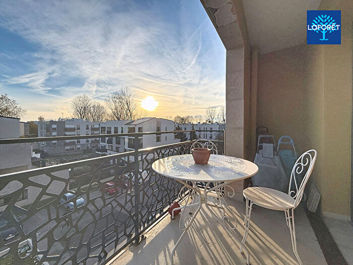 Appartement à vendre - Noisy-le-Grand, Sud - 2 pièces - 1 chambre