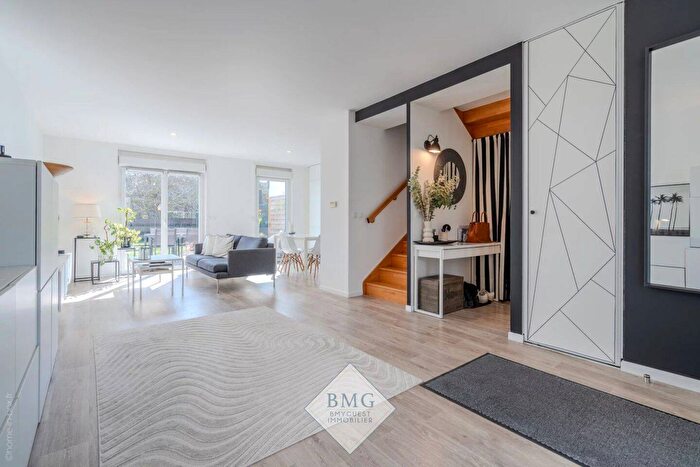 Chessy - Maison 4 pièces à louer