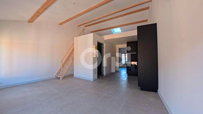 Appartement à louer - Village, Roquebrune-sur-Argens - 2 pièces