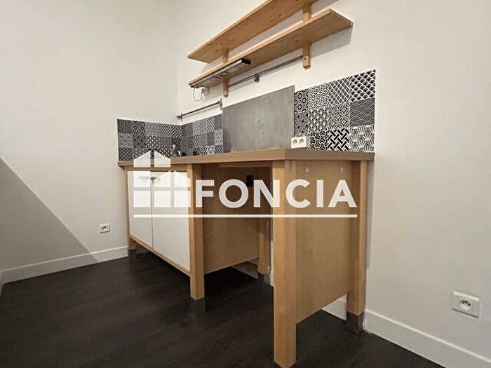 Appartement à louer - Ville Close-Centre Ville, Concarneau - 2 pièces - 1 chambre