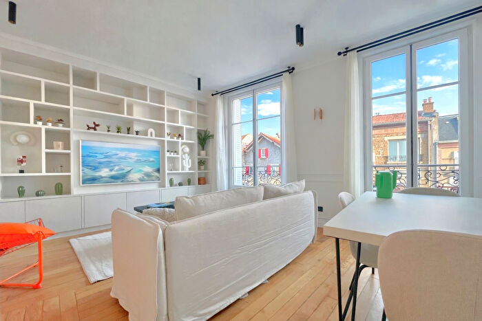 Appartement à vendre - Fontenay-sous-Bois, Centre-ville - 3 pièces - 2 chambres