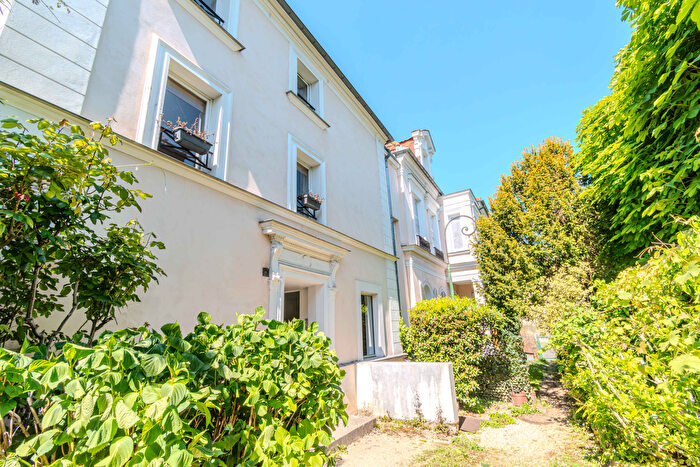 Appartement 2 pièces à Montmorency, Centre Montmorency, à vendre