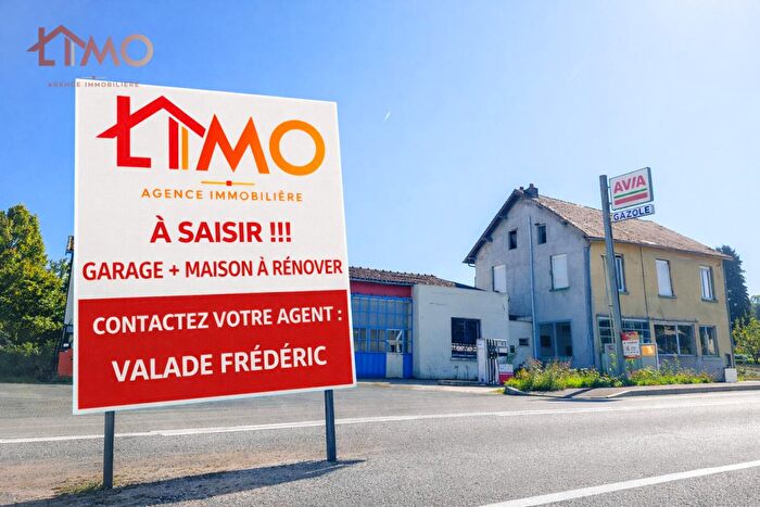 Maison à vendre - Les Cars - 1 pièce - 1 chambre