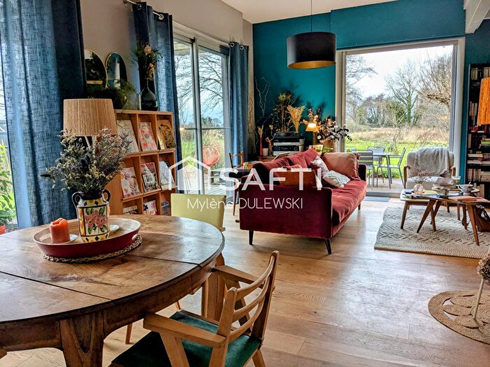 Maison à vendre - Lalande-de-Pomerol - 7 pièces - 5 chambres