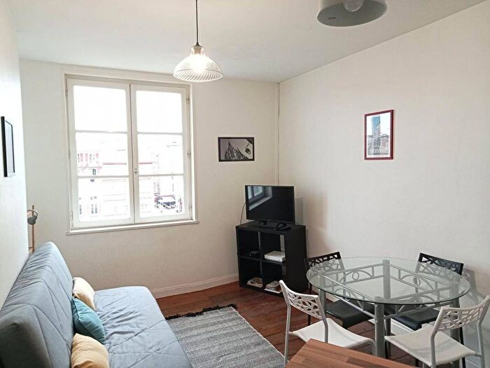 Appartement 3 pièces à louer à Petit Bayonne