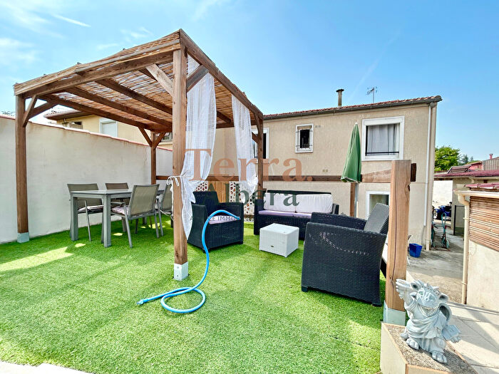 Maison 6 pièces à Saint-Estève, à vendre