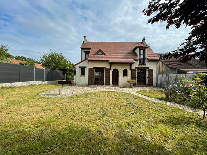 Maisons à vendre et appartements à louer - 1