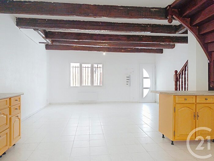Maison à louer - Bassan - 4 pièces - 3 chambres