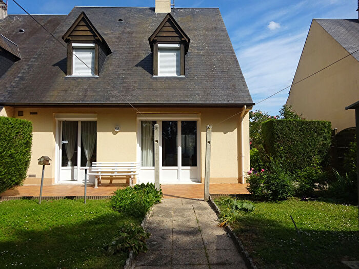 Maison à vendre - La Ferté-Bernard - 4 pièces - 3 chambres